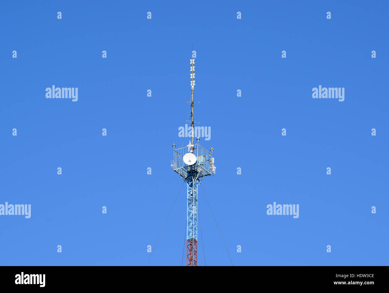 Mast tower relay Internet signals and telephone signals Stock Photo - Alamy