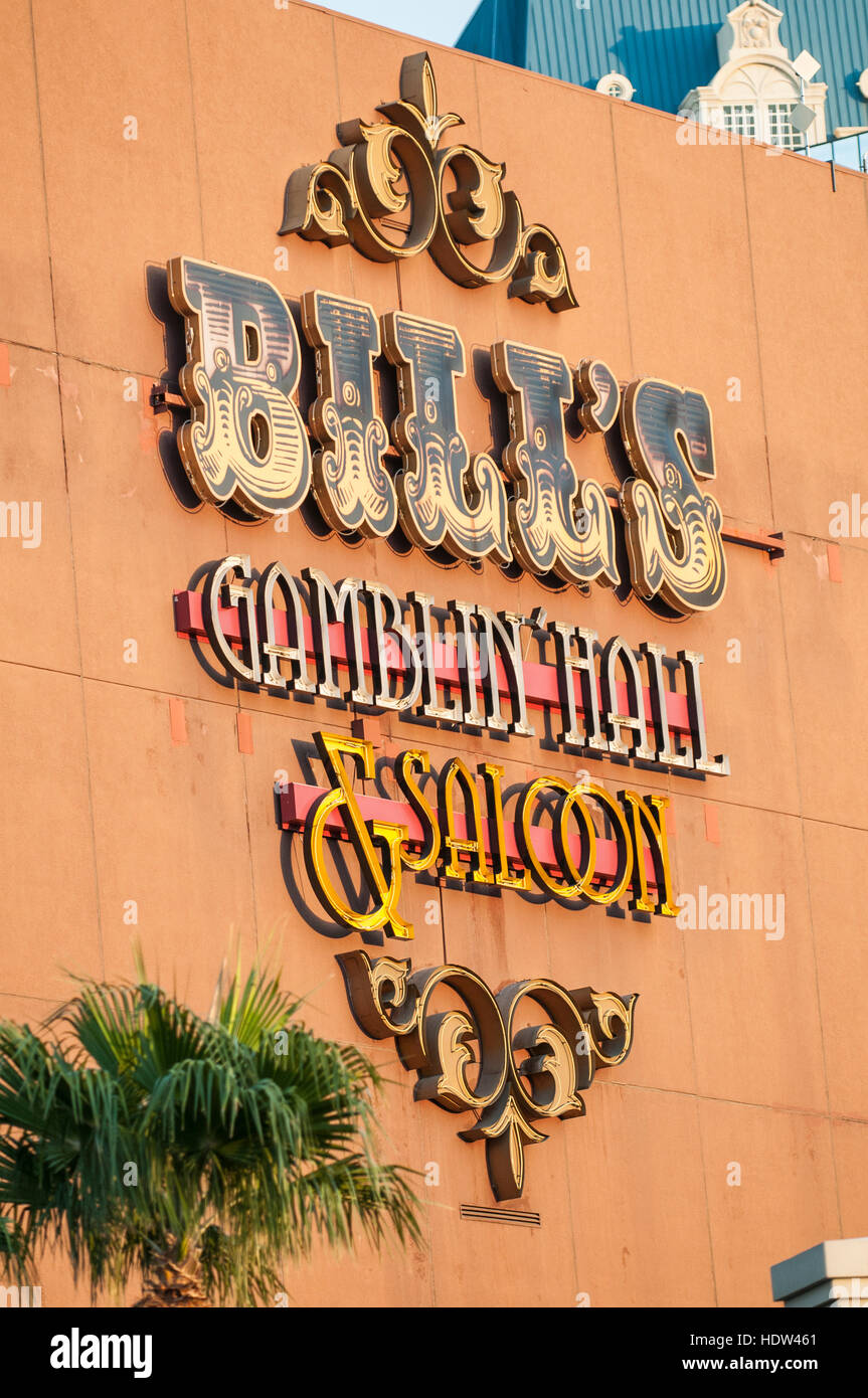 Bills restaurant sign hi-res stock photography and images - Alamy