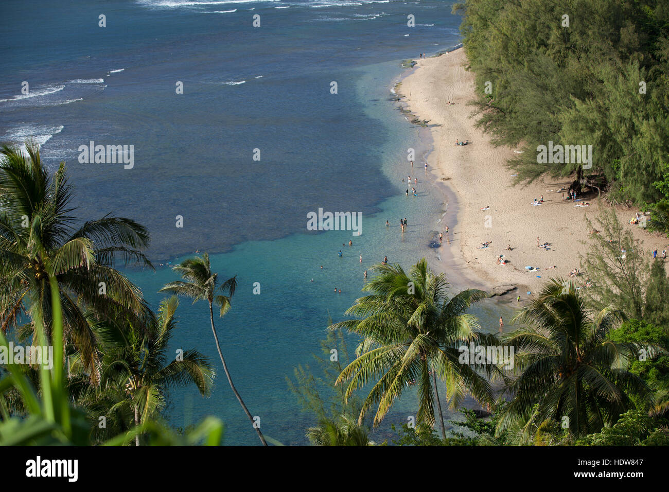 Haena Beach State Park and Ke'e Beach from the Kalalau Trail, Na Pali ...