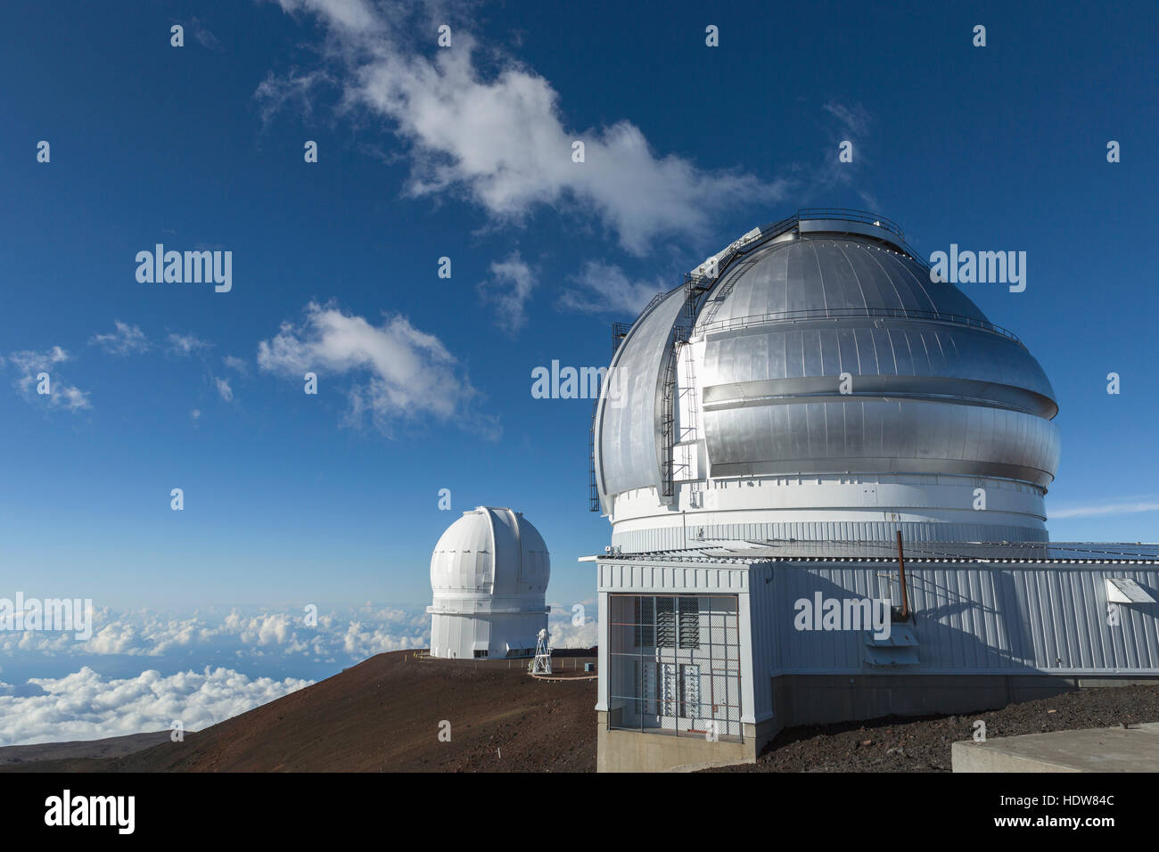 Mauna Kea summit in Hawaii showing CFHT (distant) and Gemini ...