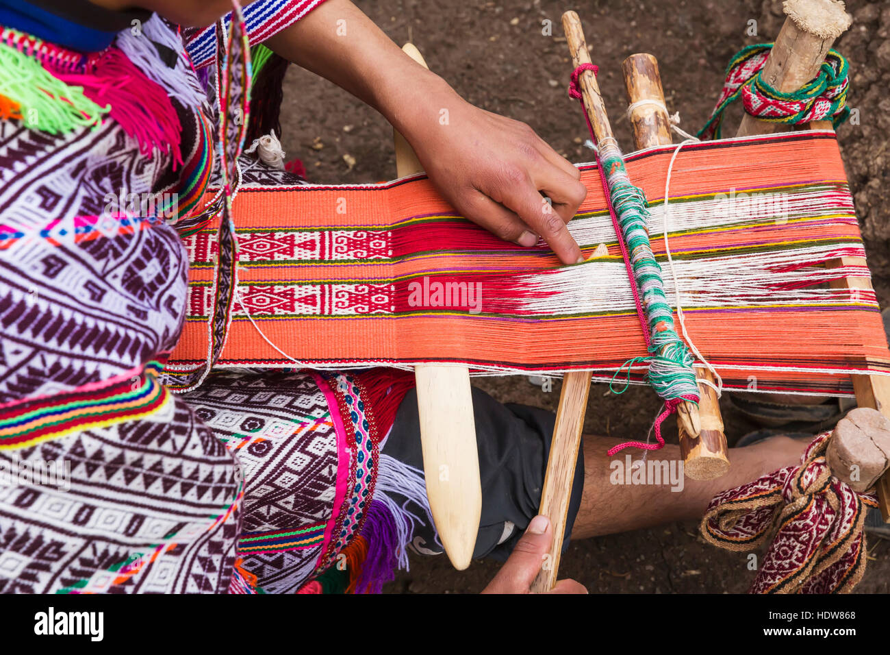 Weaving with traditional patterns in Amaru community of Sacred Valley ...