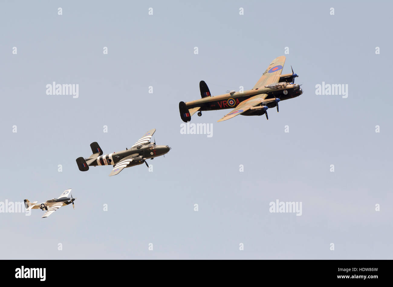 Vintage aircraft hi-res stock photography and images - Alamy