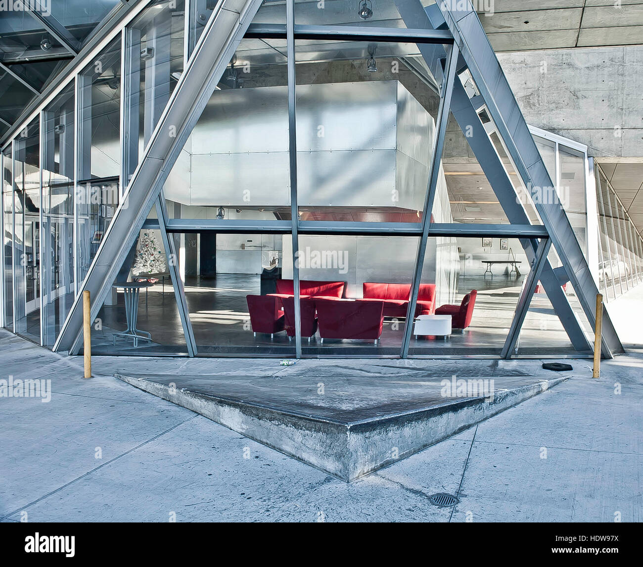 VISUAL PERFORMANCE ART building los angeles, ca, usa Stock Photo - Alamy