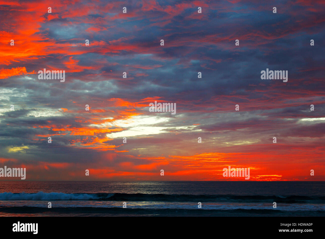 Stunning ocean sunset Stock Photo - Alamy