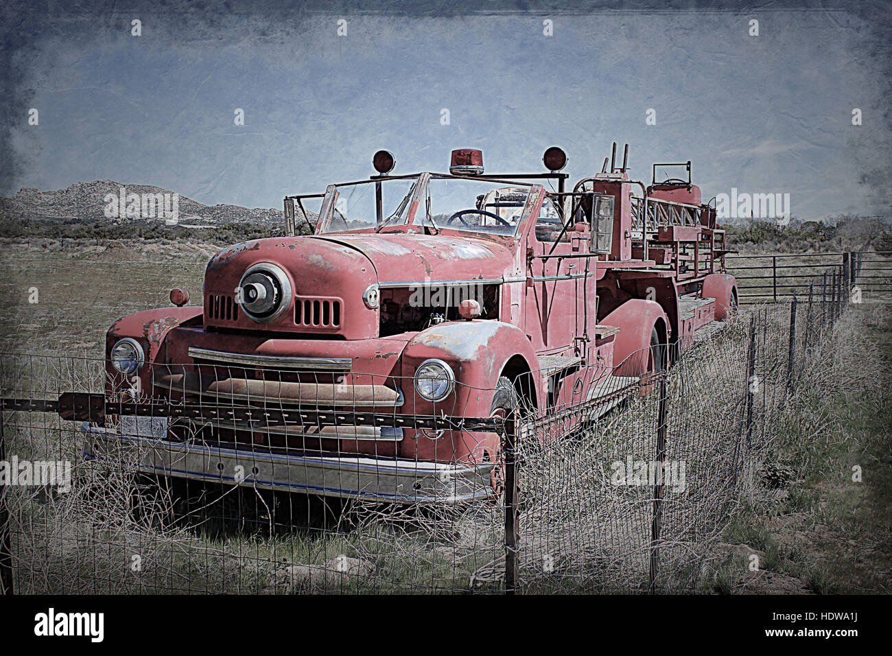 Vintage abandoned fire truck Stock Photo - Alamy