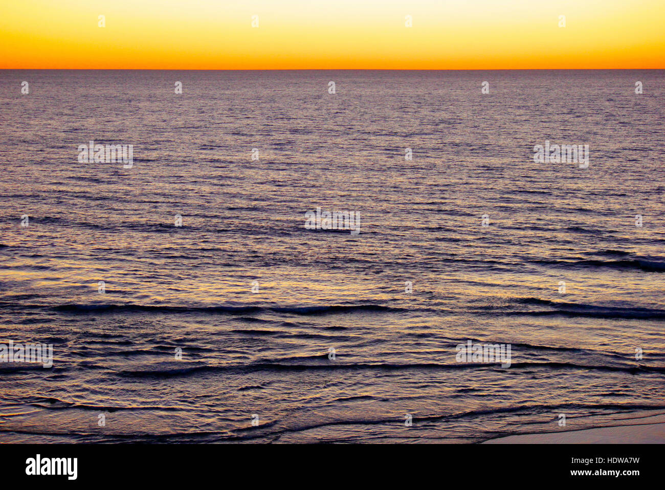 Cardiff sunset hi-res stock photography and images - Alamy