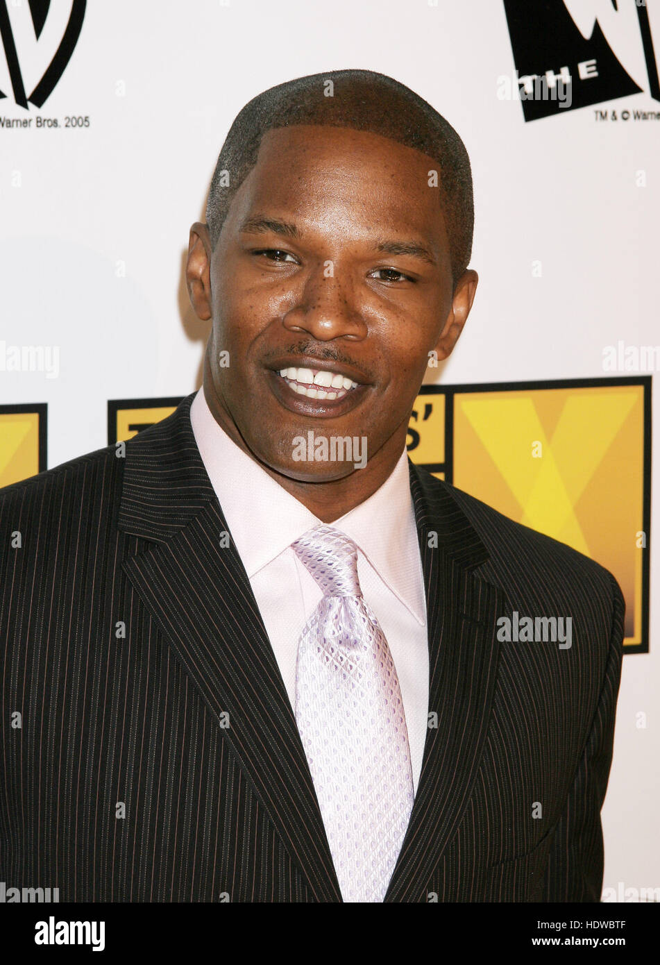 Jamie Foxx arrives at the 10th Annnual Critic's Choice Awards in Los ...