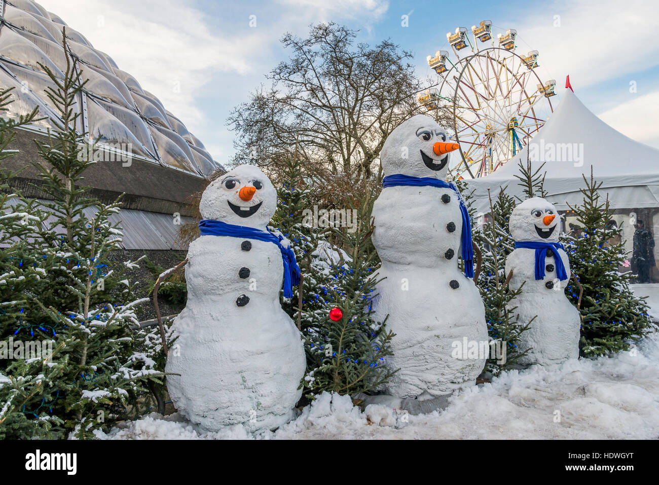 British columbia canada holiday season vancouver snowman snowmen winter ...
