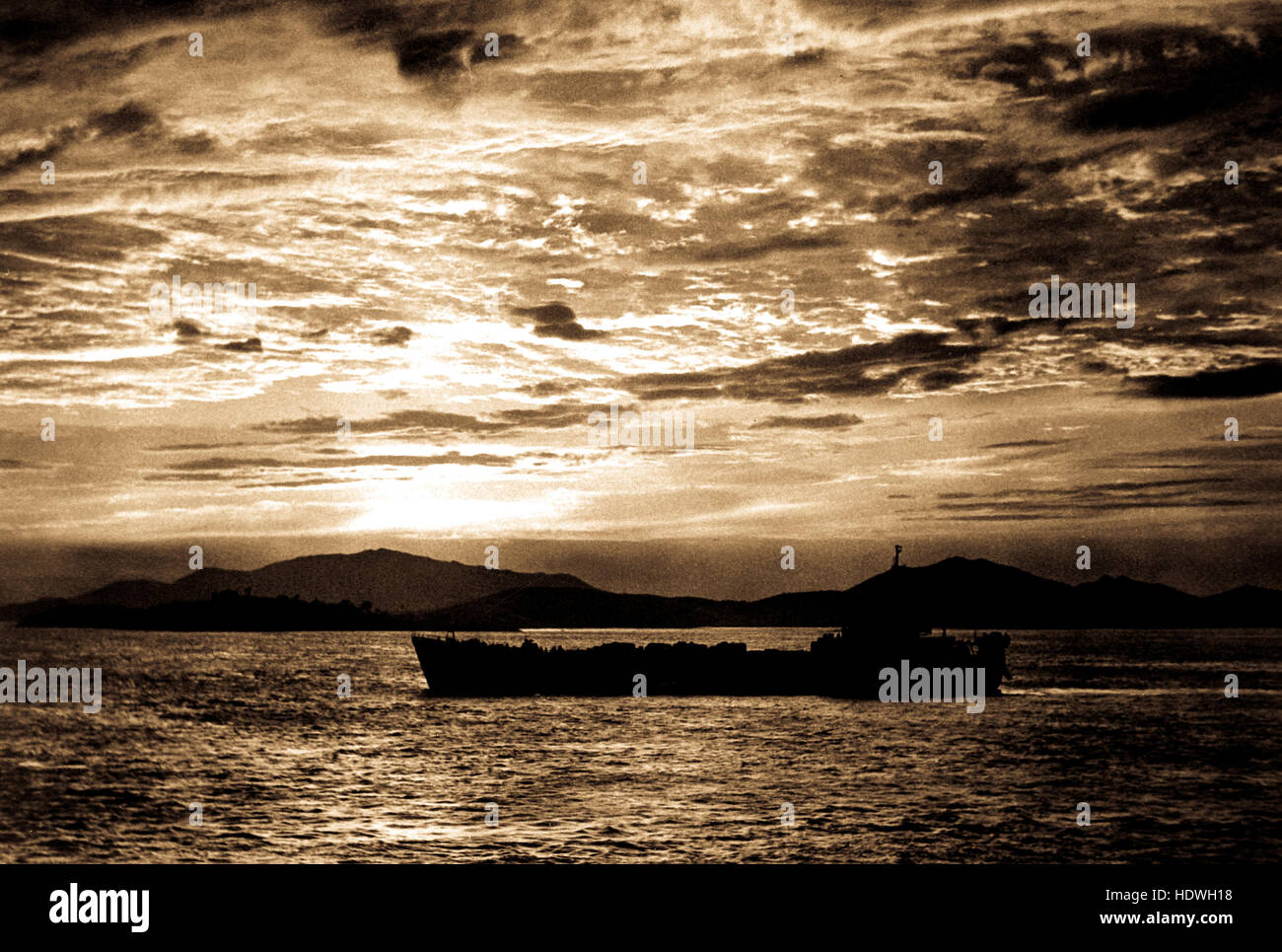 A U.N. LST slips into the harbor at Inchon prior to invasion by U.S ...