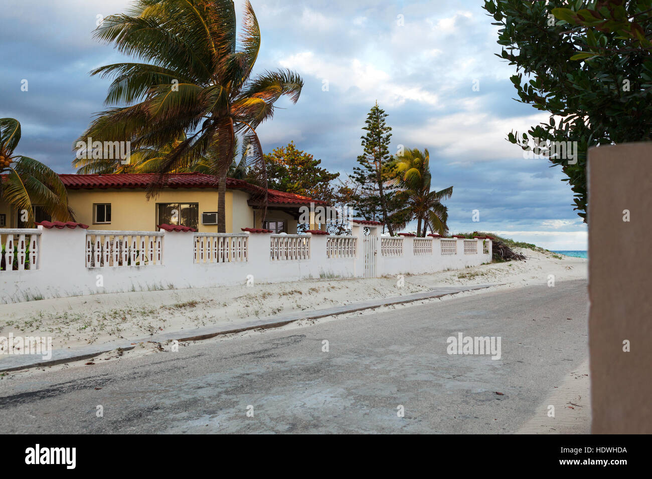 road to the beach and the house Stock Photo - Alamy
