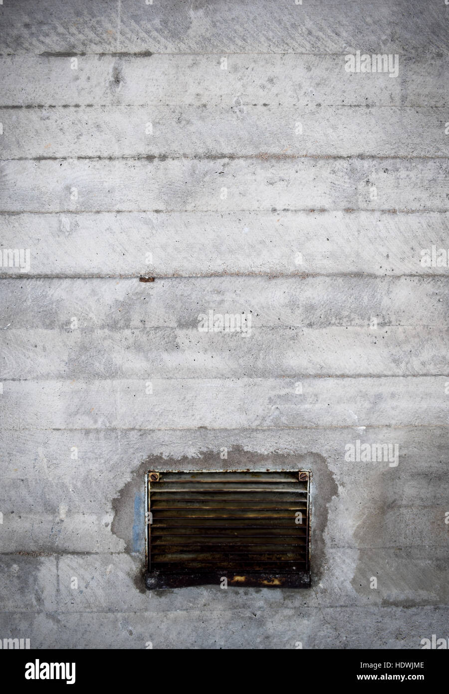 Concrete vent hi-res stock photography and images - Alamy