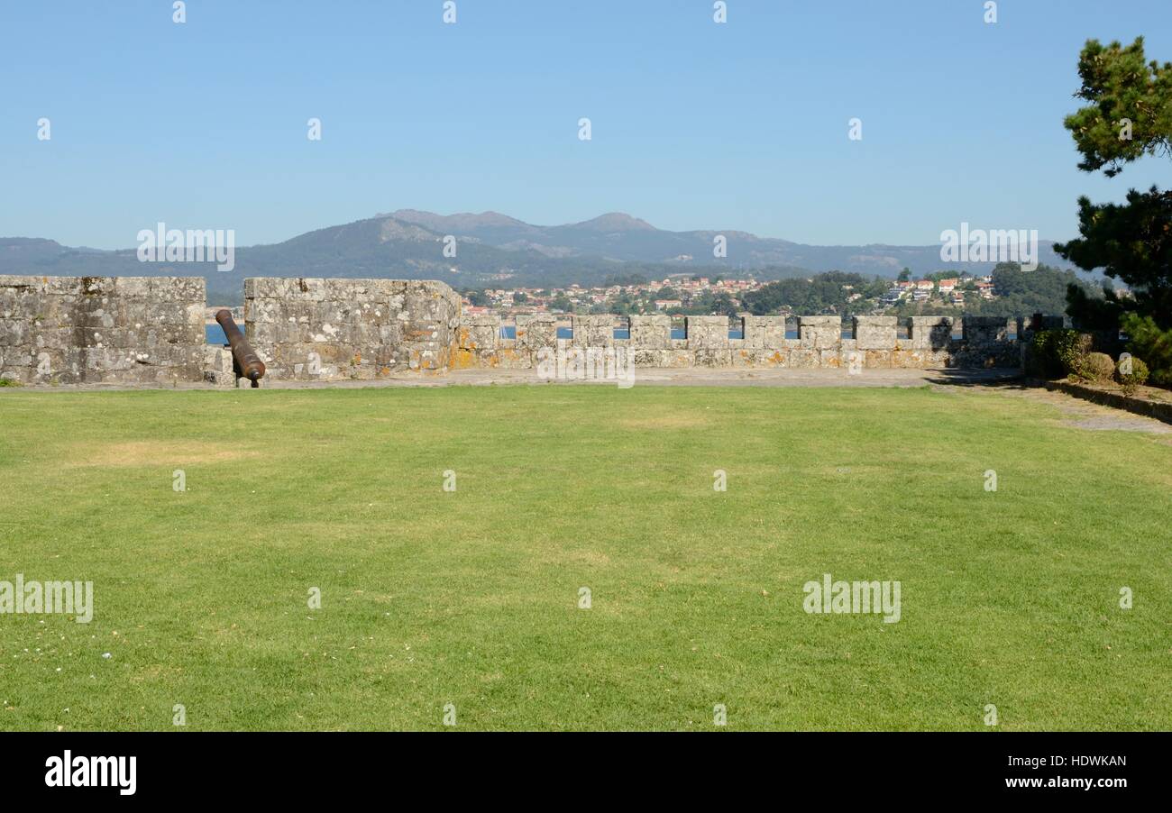 Cannon at the walls of the fortress in Monterreal Castle in Ria of Vigo ...