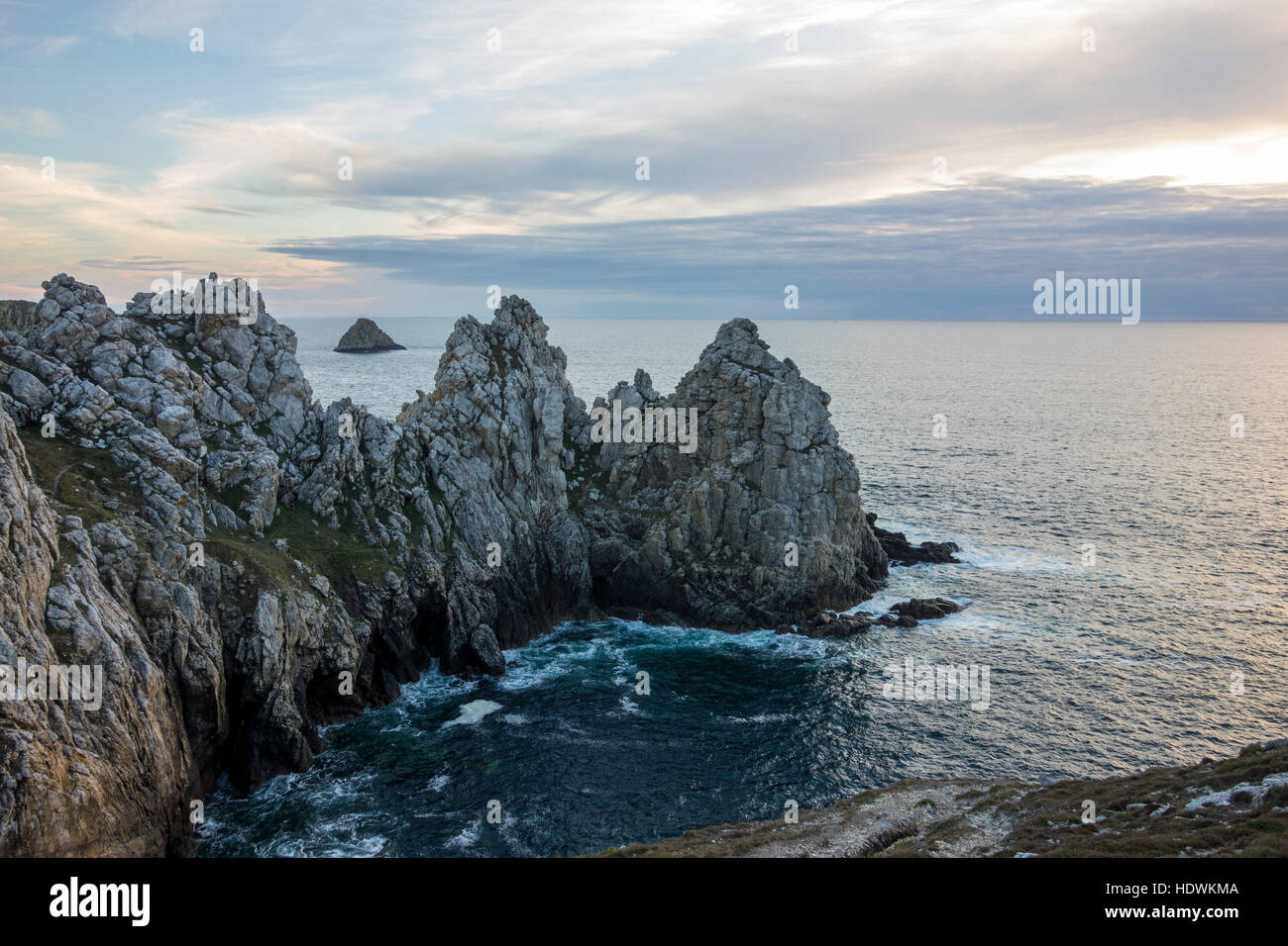 Pointe De Penhir, Crozon, Bretagne, France Stock Photo - Alamy