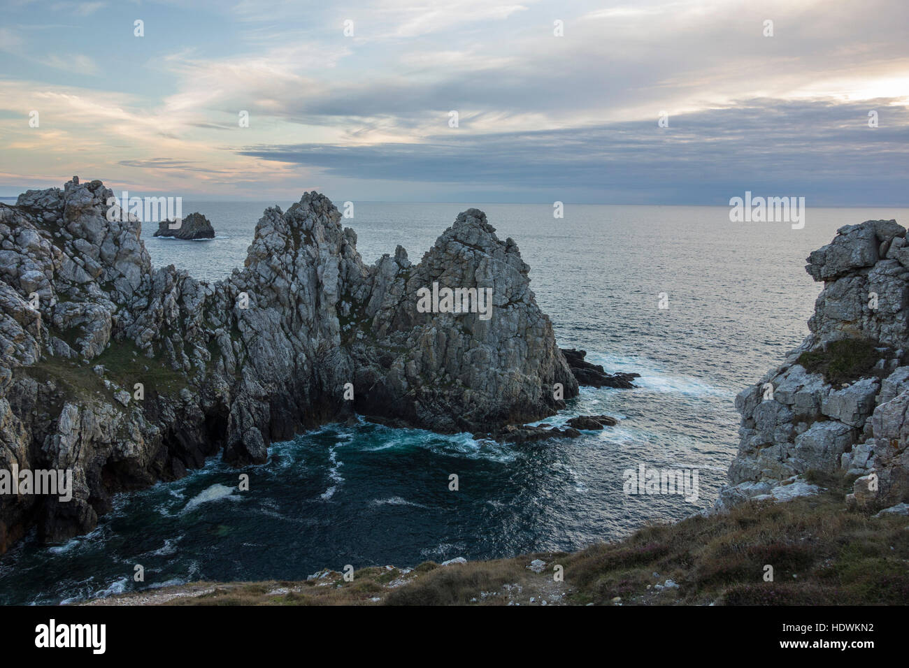 Pointe De Penhir, Crozon, Bretagne, France Stock Photo - Alamy