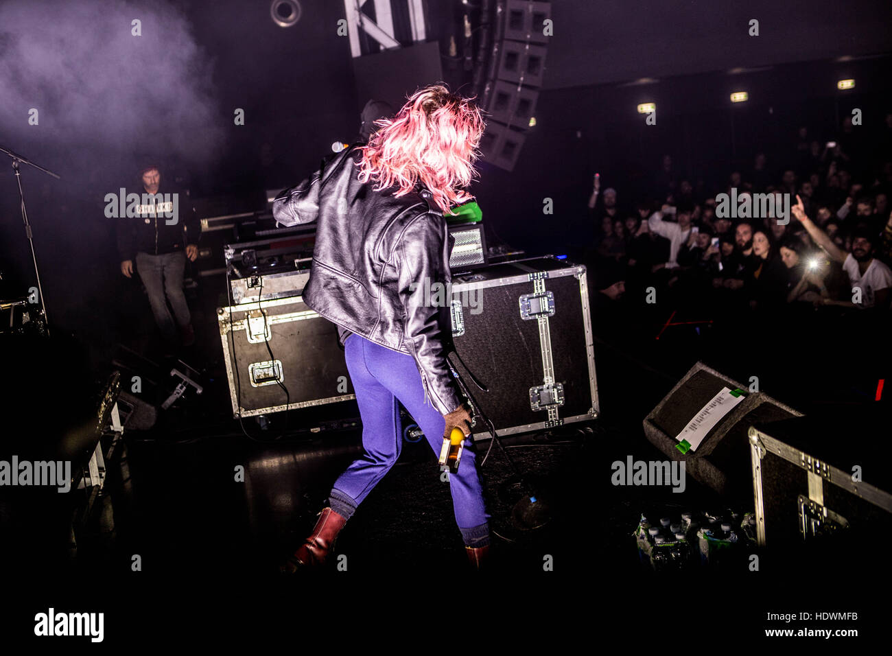 Milano, Italy. 13th Dec, 2016. Experimental electronic band Crystal ...