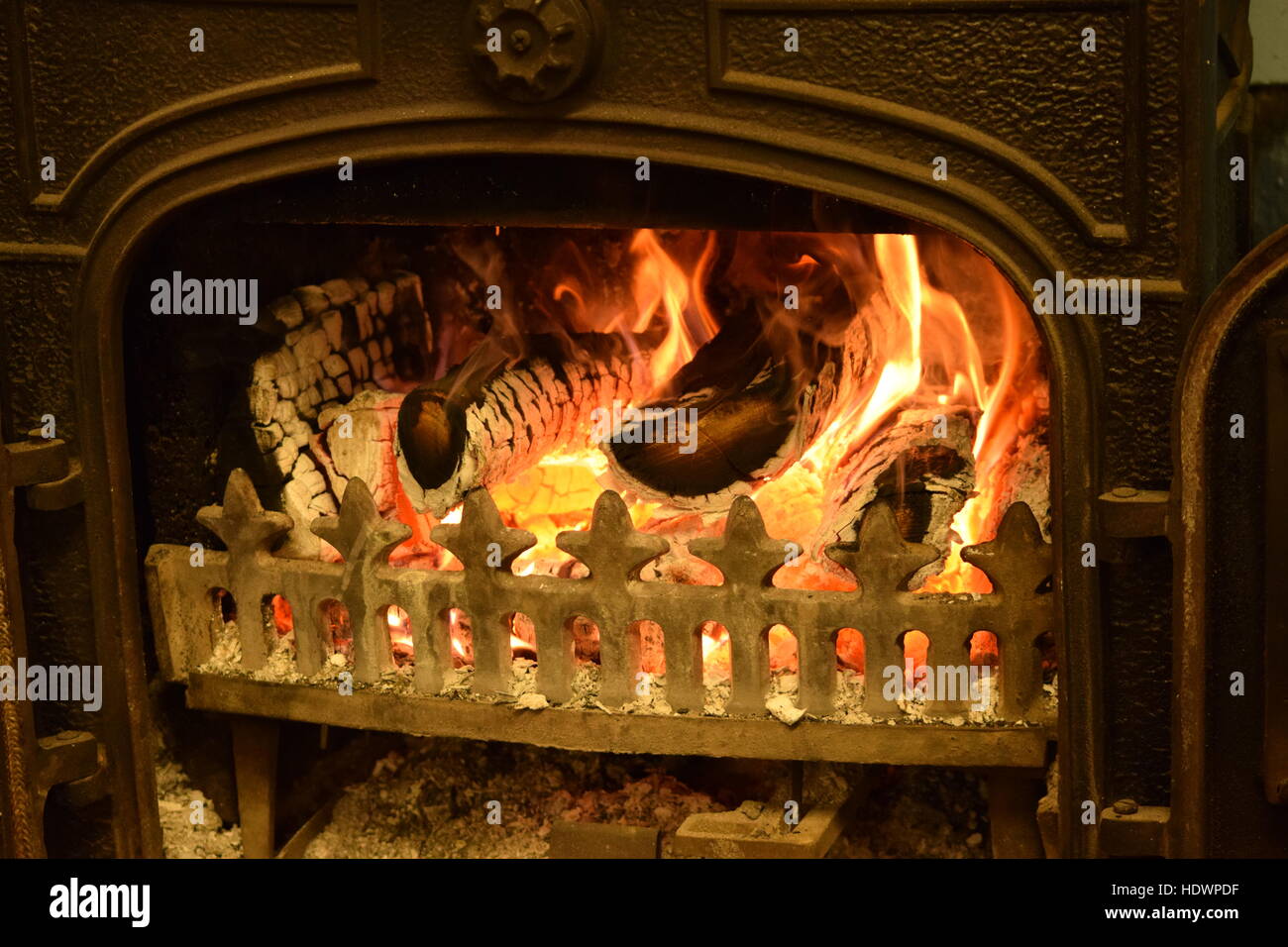 Wood Burning fire Stock Photo - Alamy