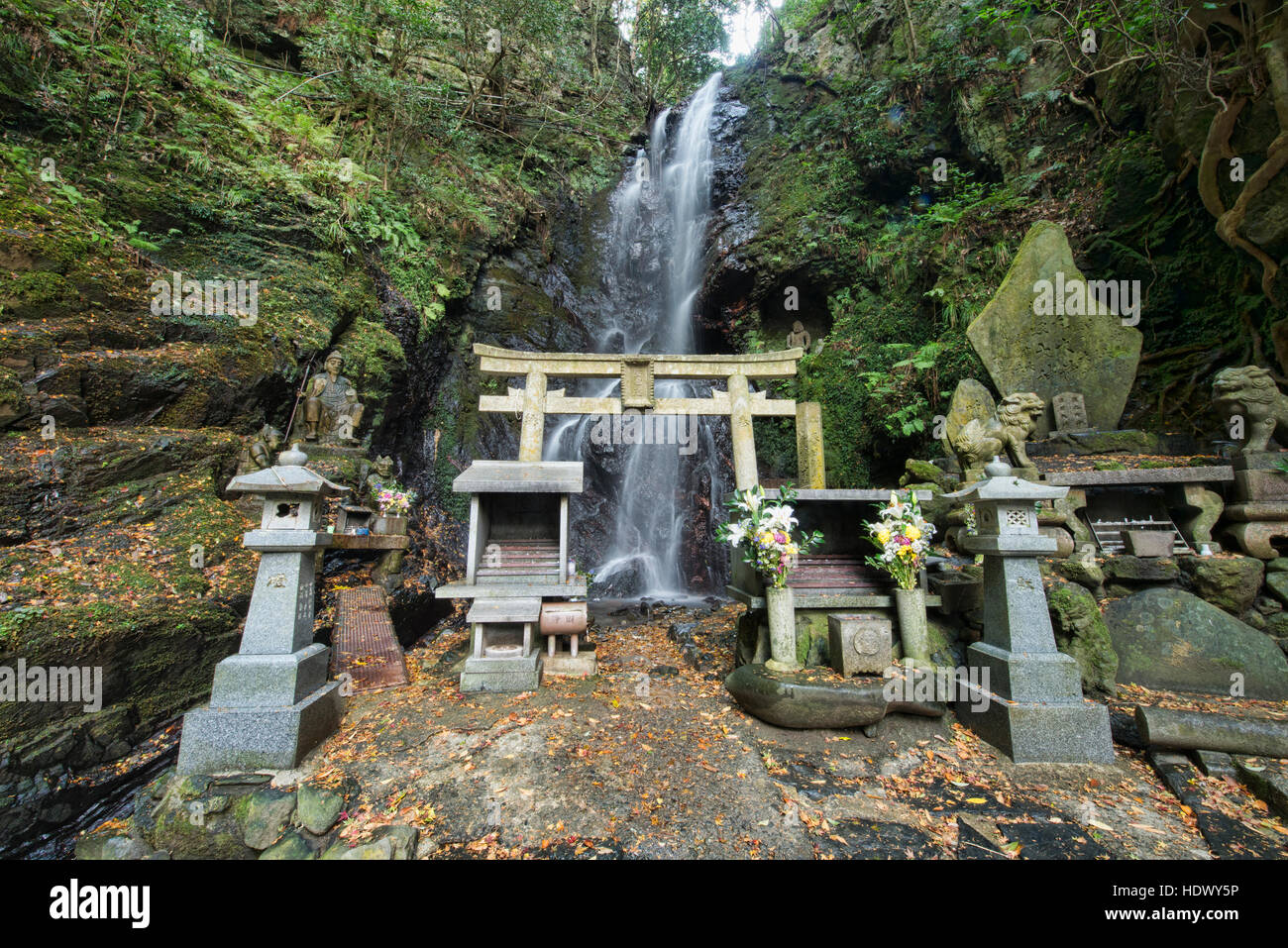 Hidden kyoto hi-res stock photography and images - Alamy