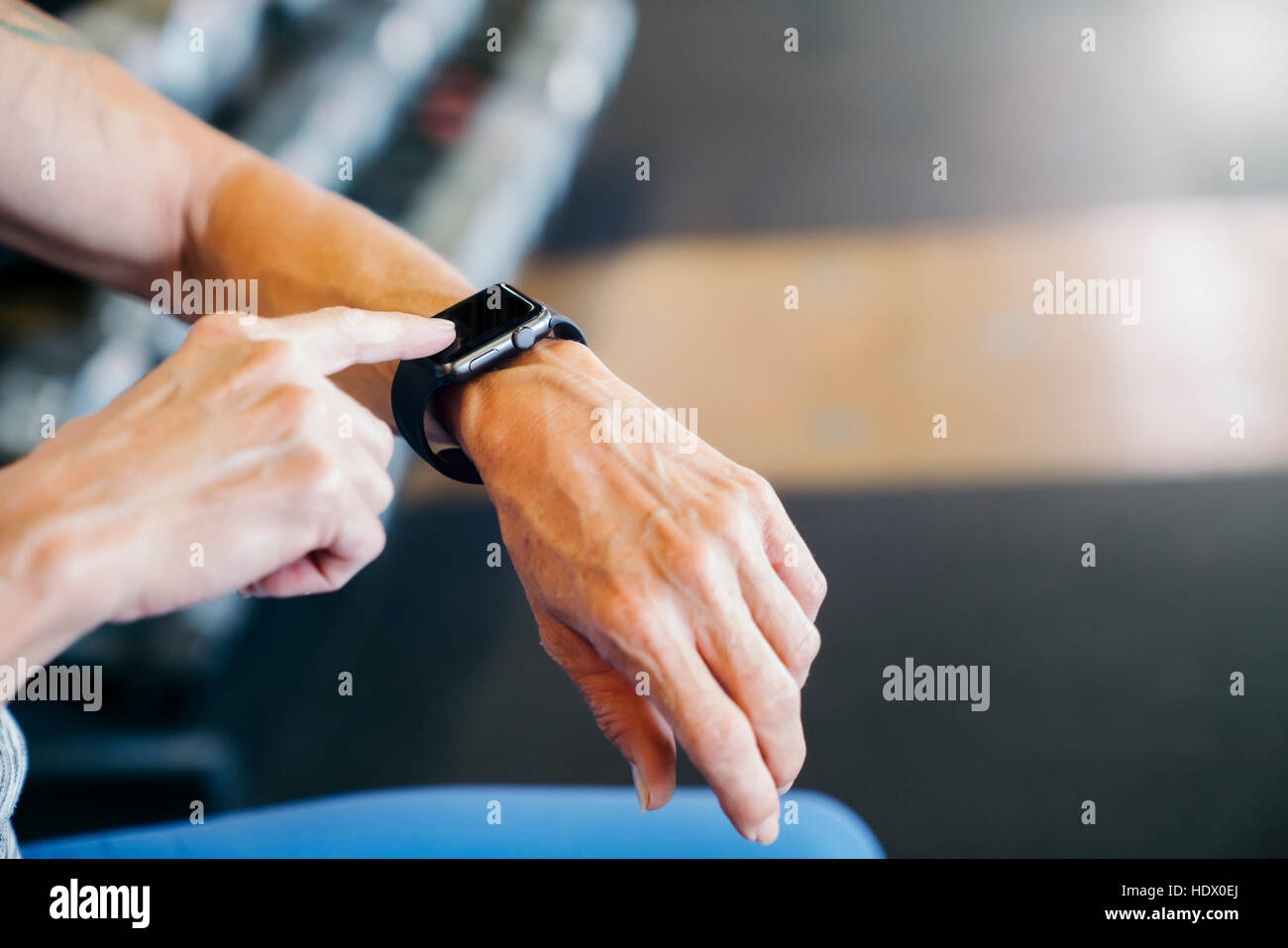 Smart watch on woman hi-res stock photography and images - Alamy