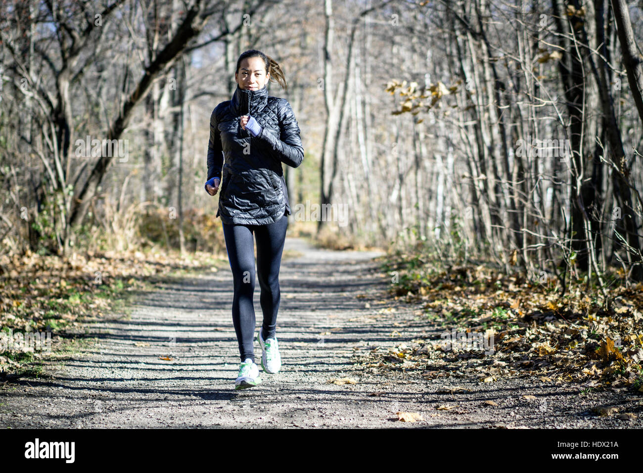 Woman runner in montreal hi-res stock photography and images - Alamy