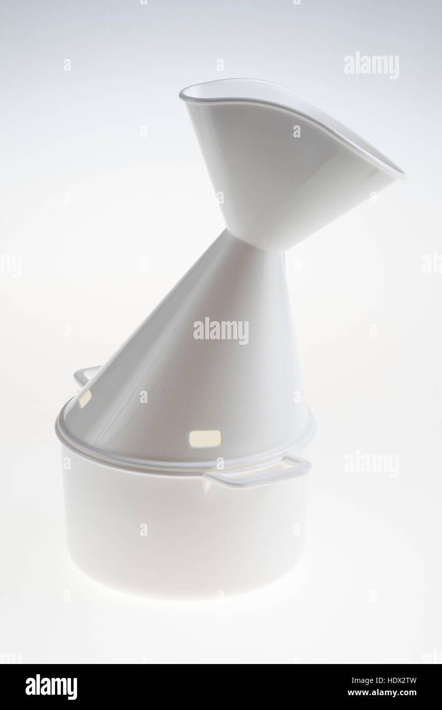 Nebulizer hi-res stock photography and images - Alamy