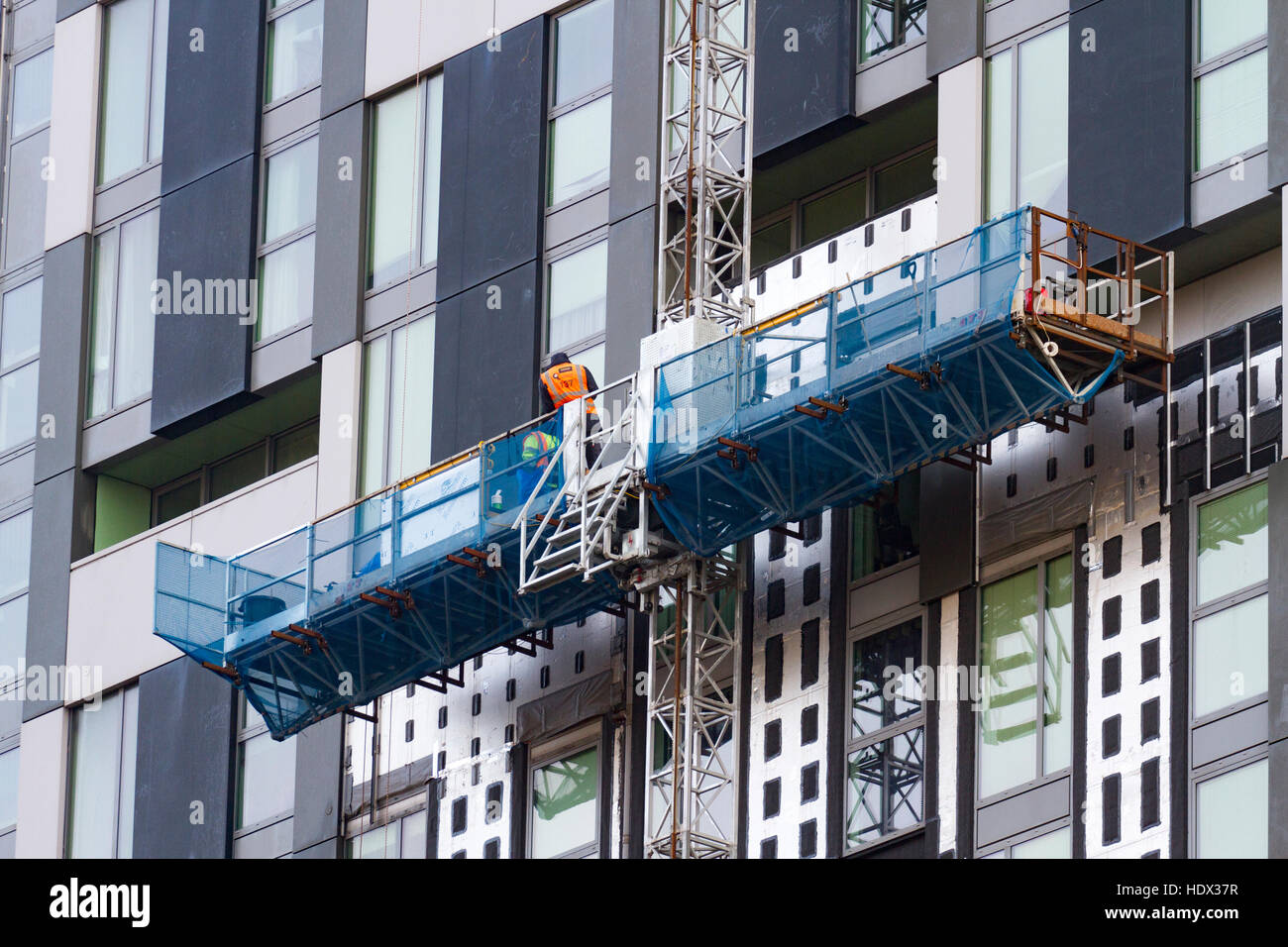 Roof gantry hi-res stock photography and images - Alamy
