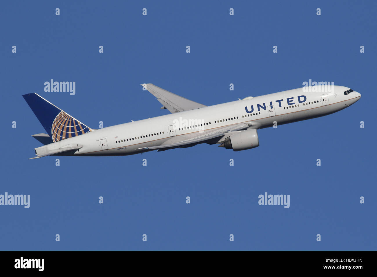 United 777 Stock Photos & United 777 Stock Images - Alamy