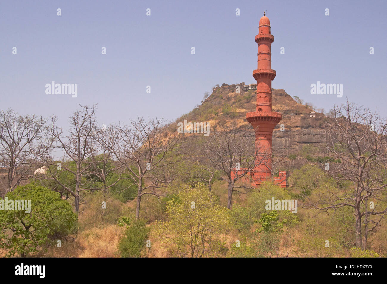 Islamic victory tower (Chand Minar) inside Daulatabad Fort, India. 14th ...