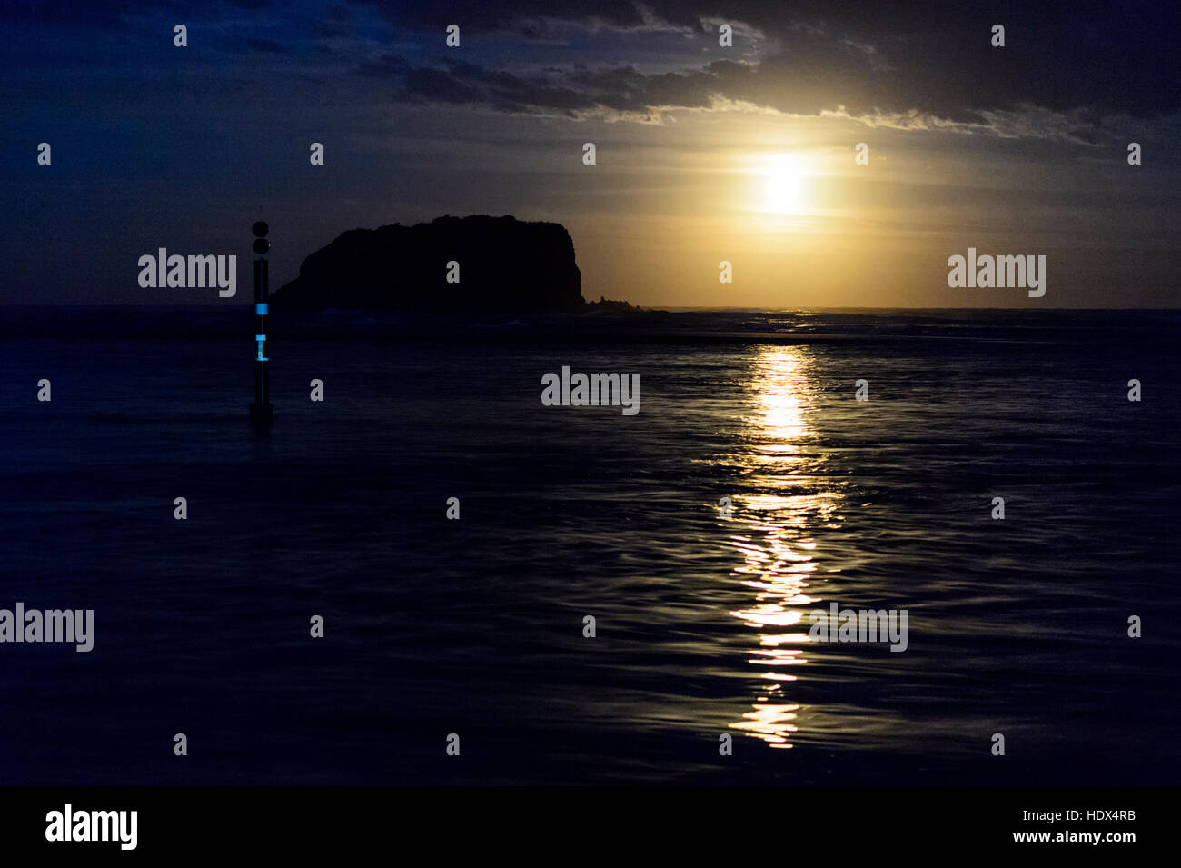 Supermoon rising on the Illawarra Coast, seen on 15th November 2016 at ...