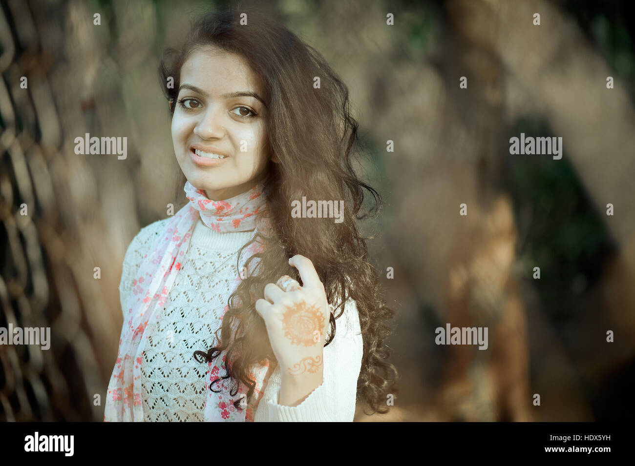 Henna pattern hi-res stock photography and images - Alamy