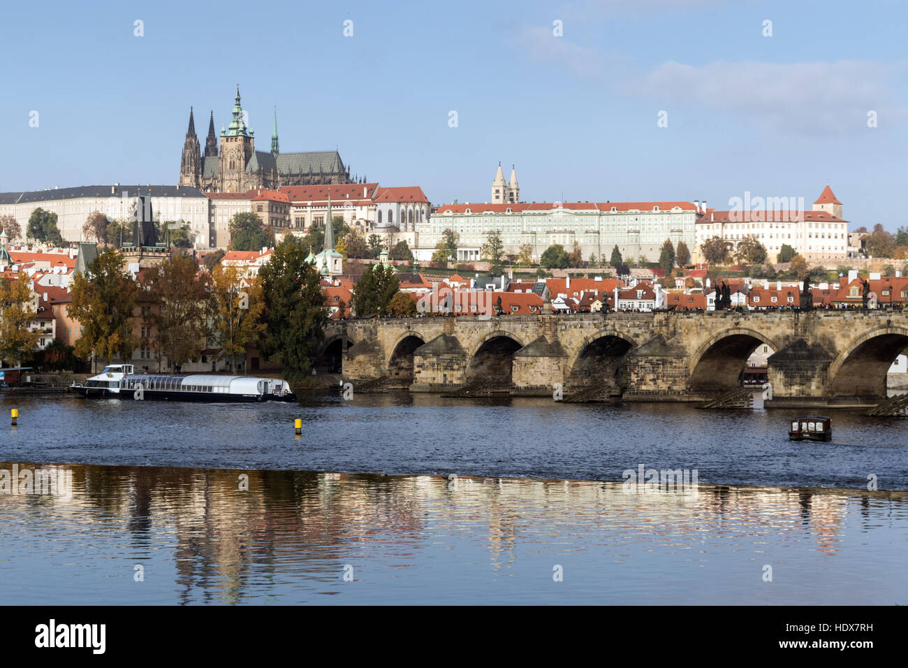 Prague castle over river hi-res stock photography and images - Alamy