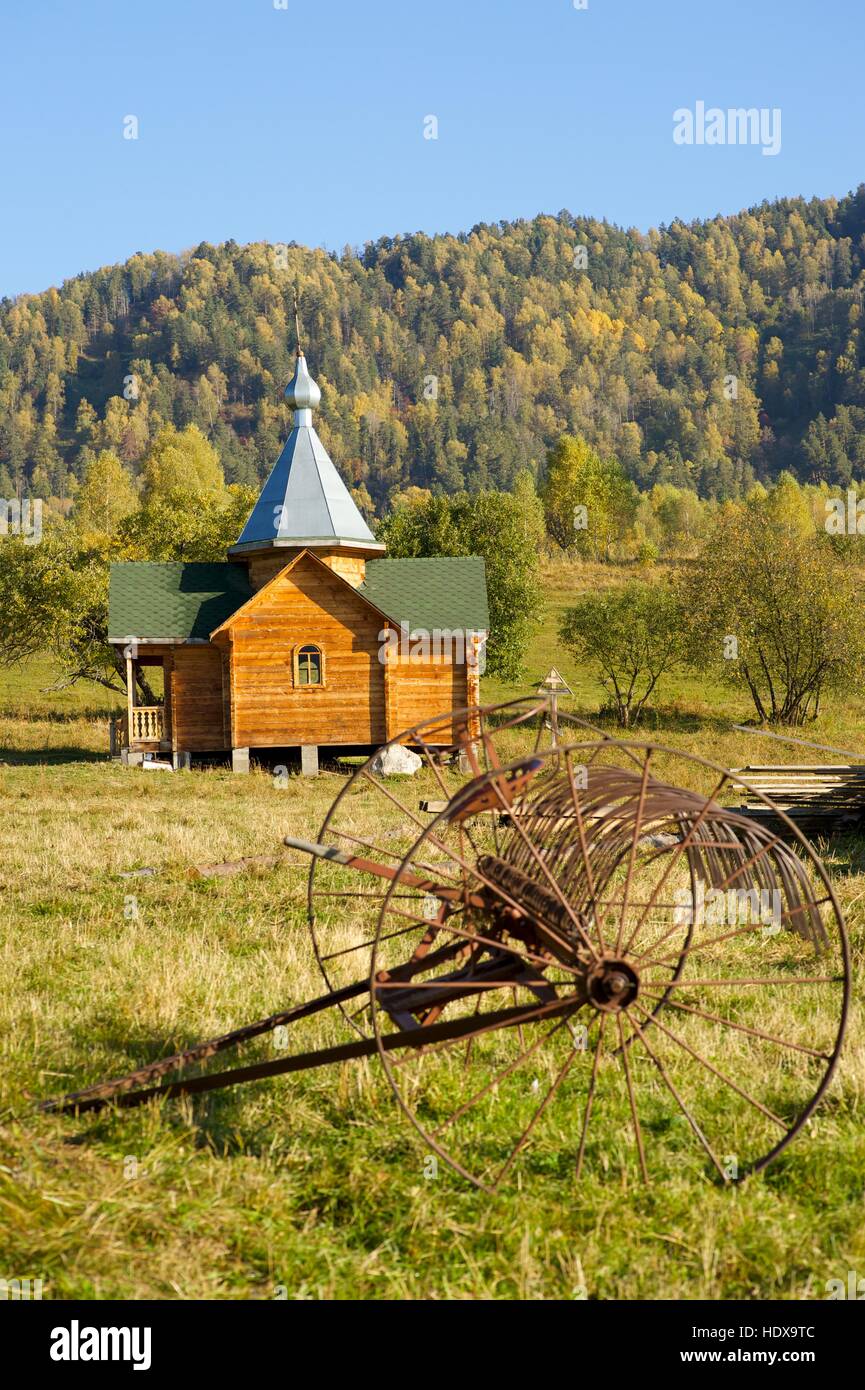 Russian orthodox stave church hi-res stock photography and images - Alamy