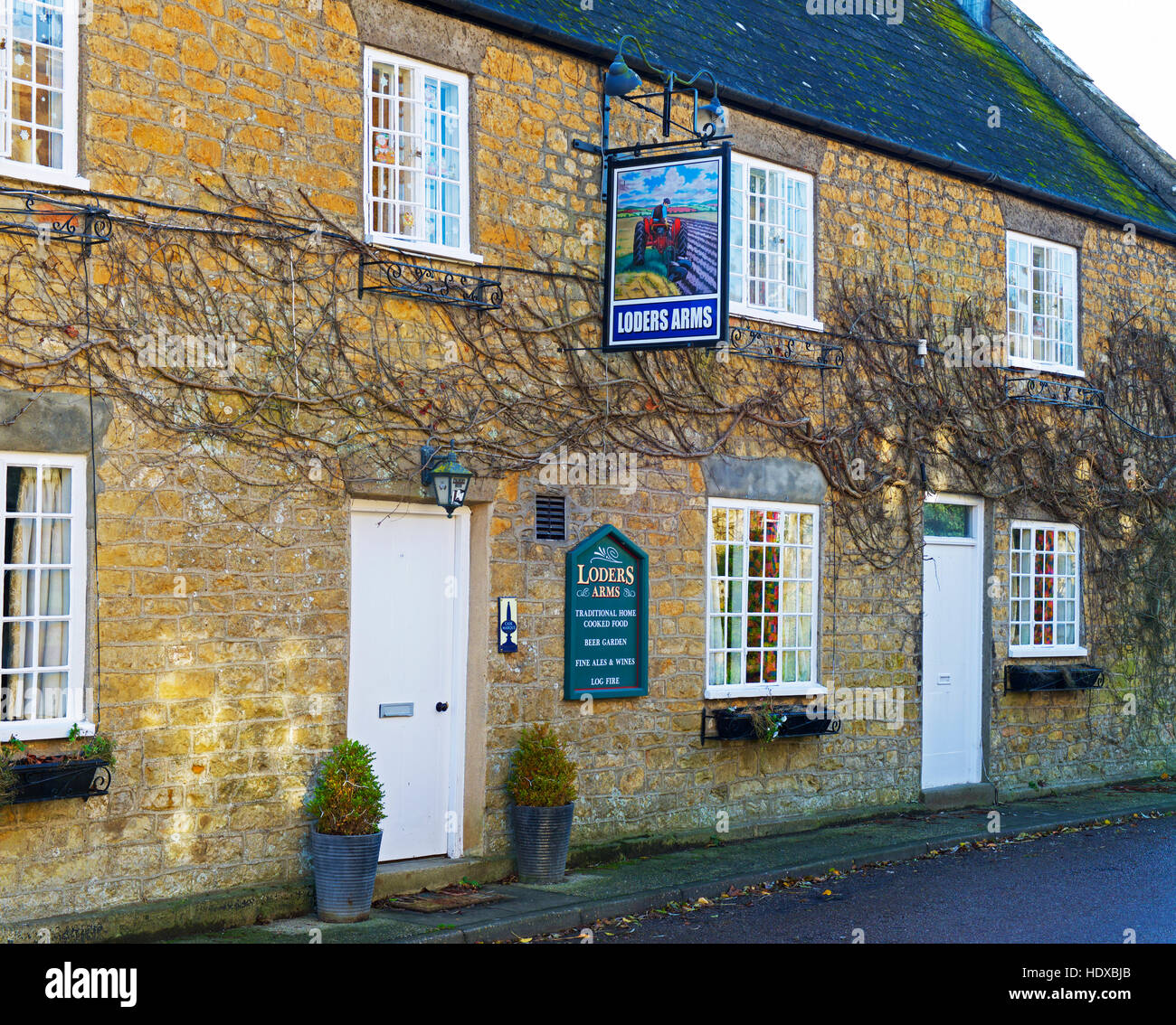 Loders village dorset hi-res stock photography and images - Alamy