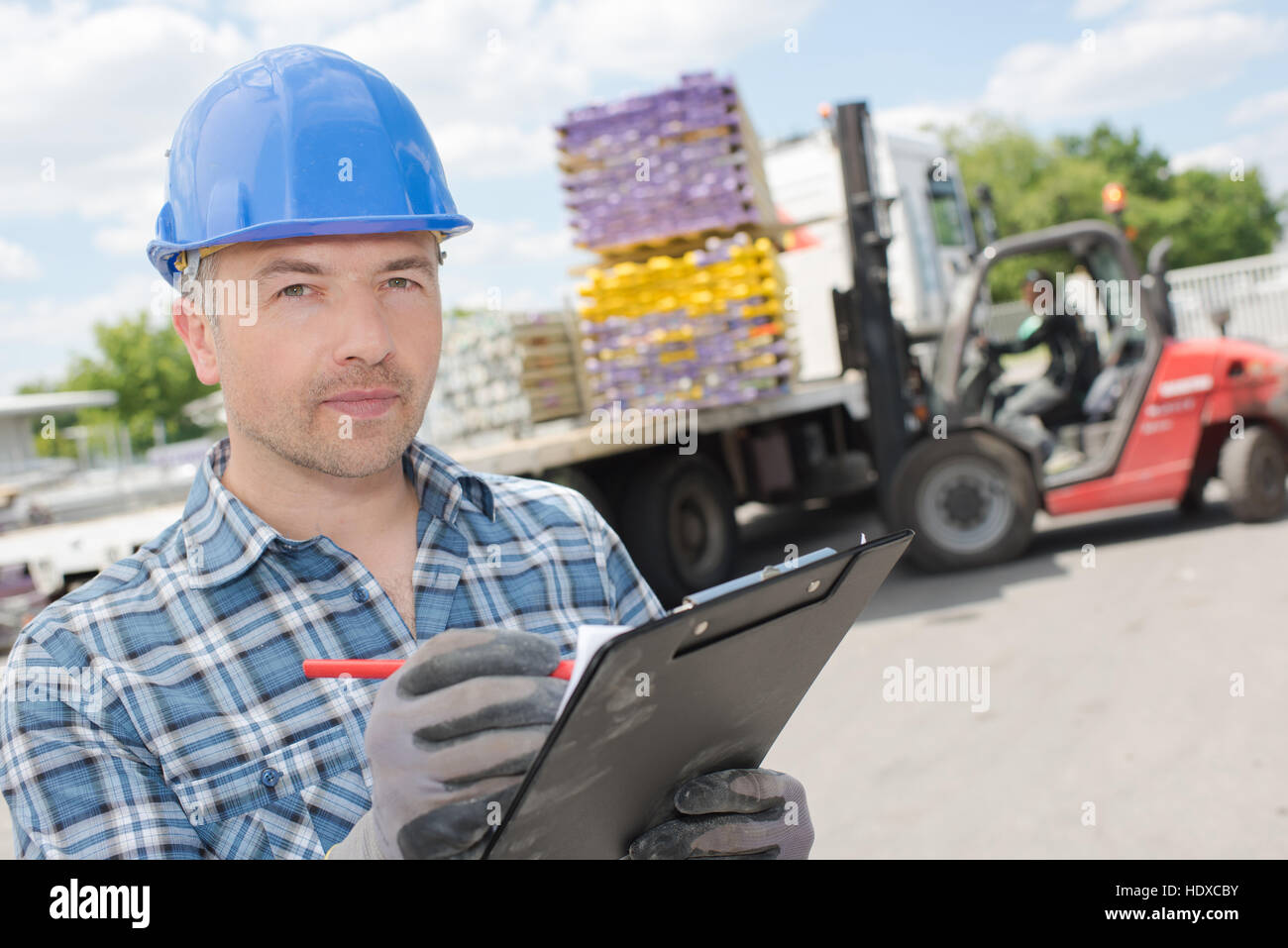 Payload delivery hi-res stock photography and images - Alamy