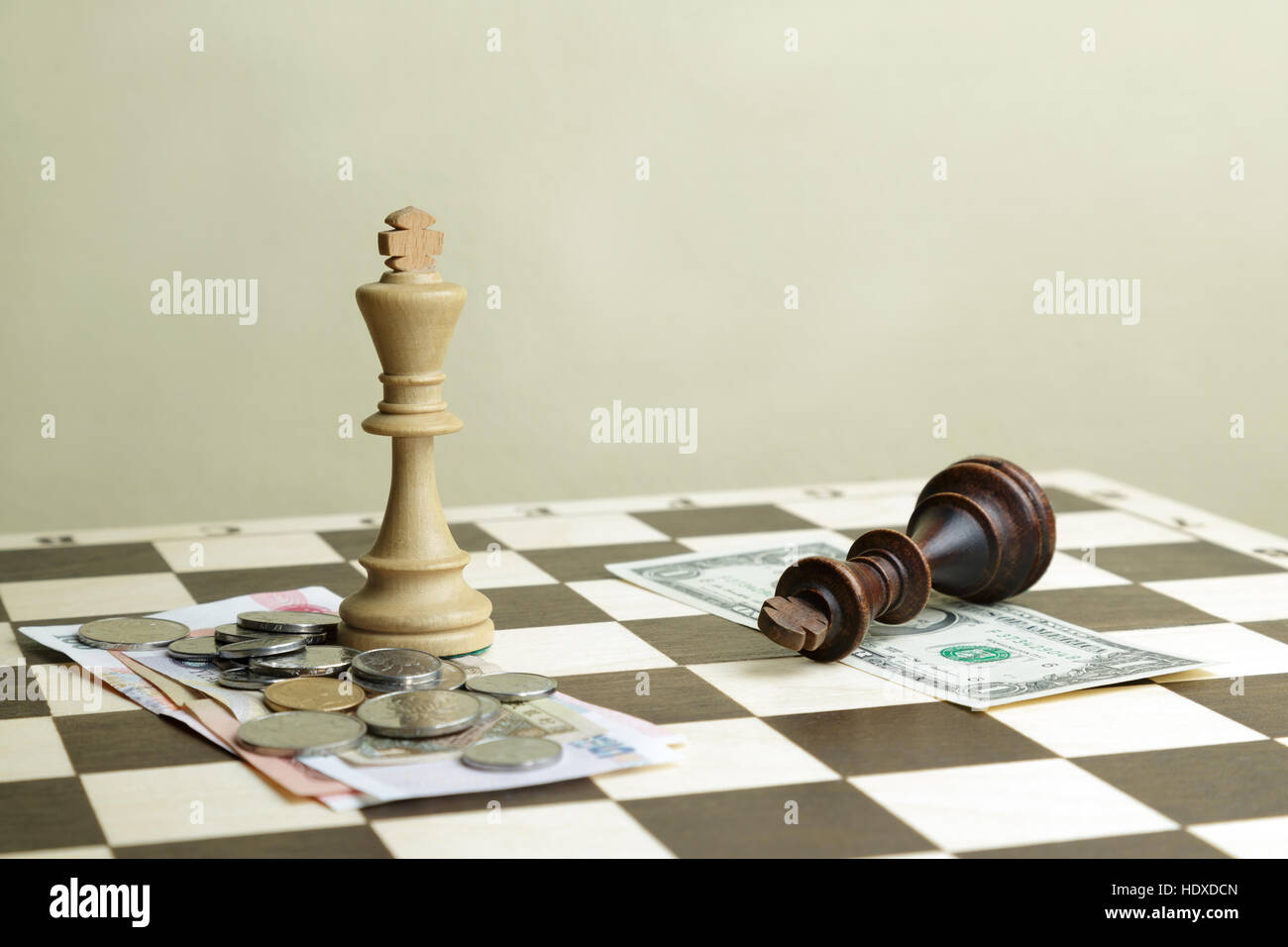 Money and chess hi-res stock photography and images - Alamy