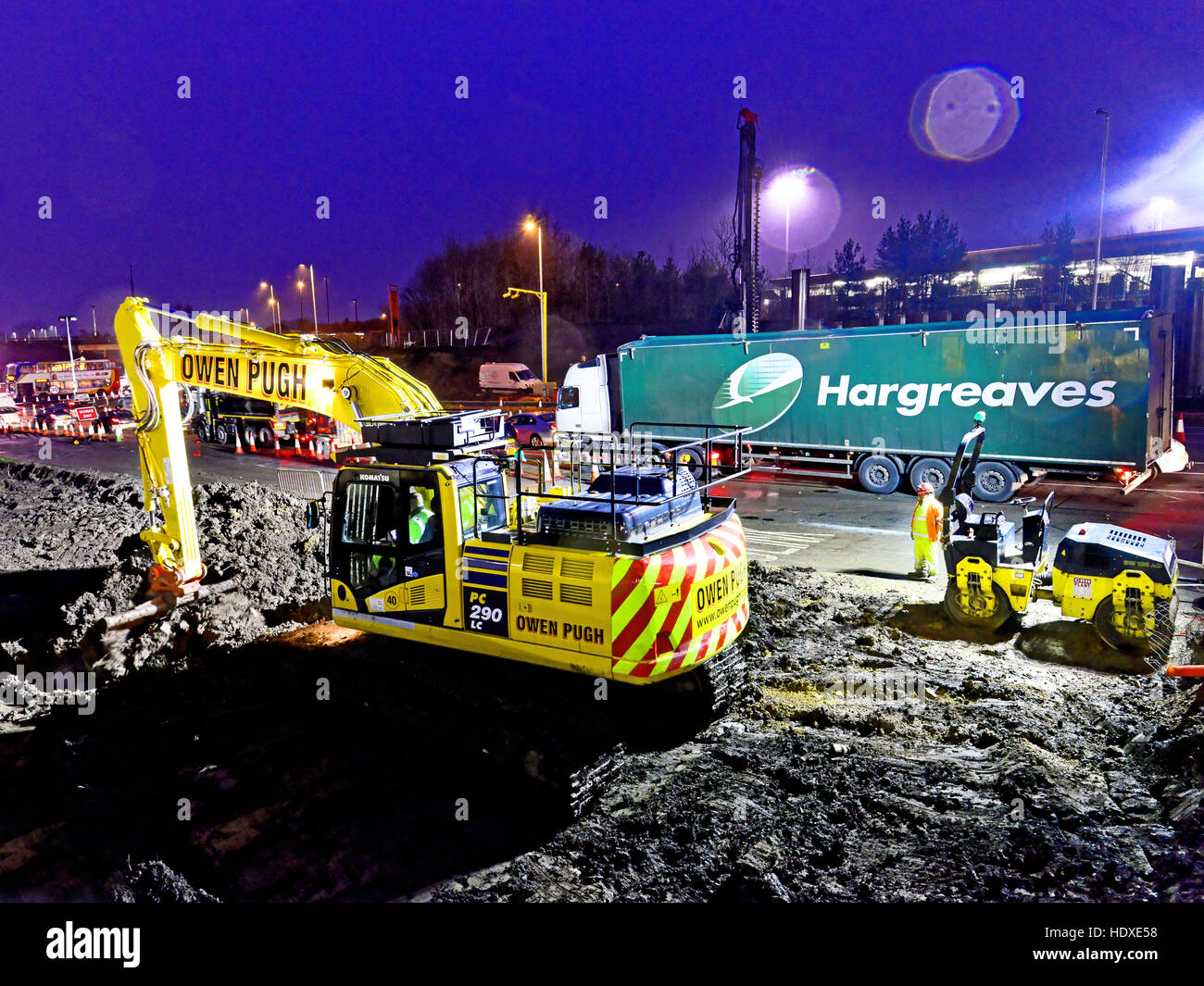 Silverlink A19 roundabout road works Owen Pugh in rain Stock Photo - Alamy
