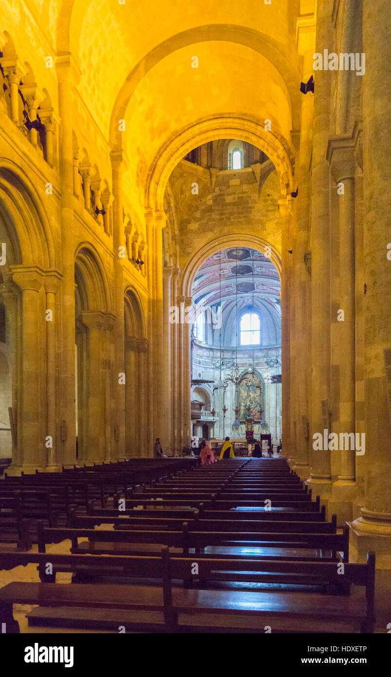Interior of the se cathedral hi-res stock photography and images - Alamy