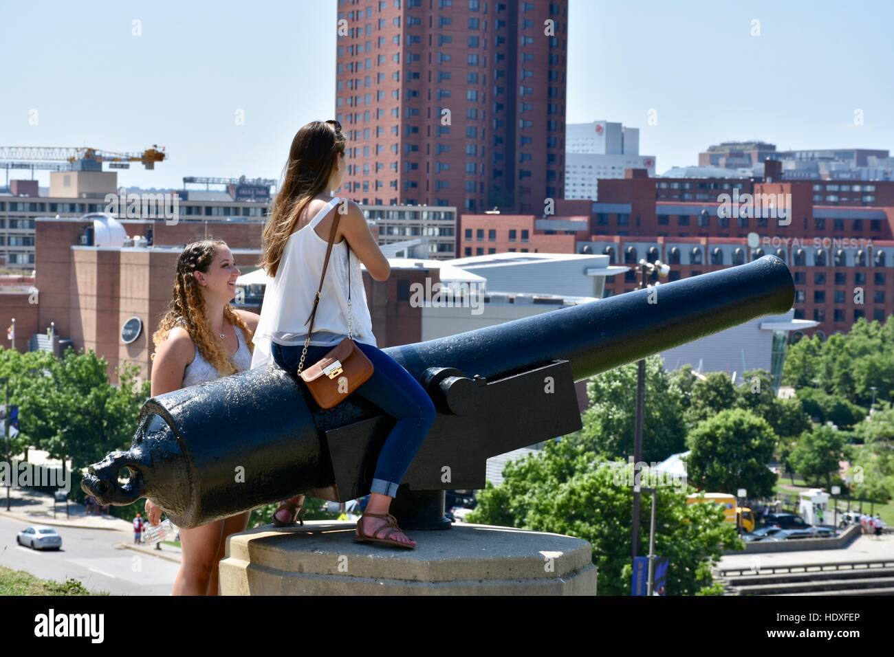 Girl on cannon hi-res stock photography and images - Alamy