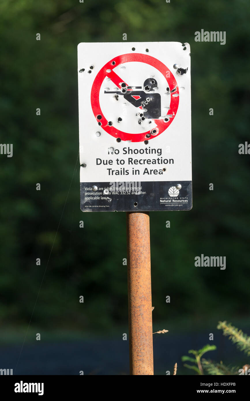 No shooting sign hi-res stock photography and images - Alamy
