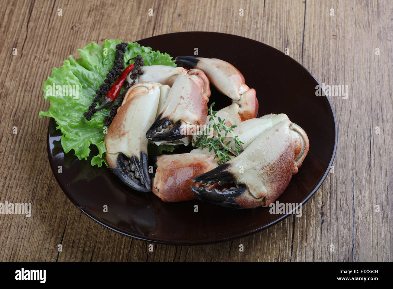 Fresh seafood - Crad claws with delicacy meat Stock Photo - Alamy
