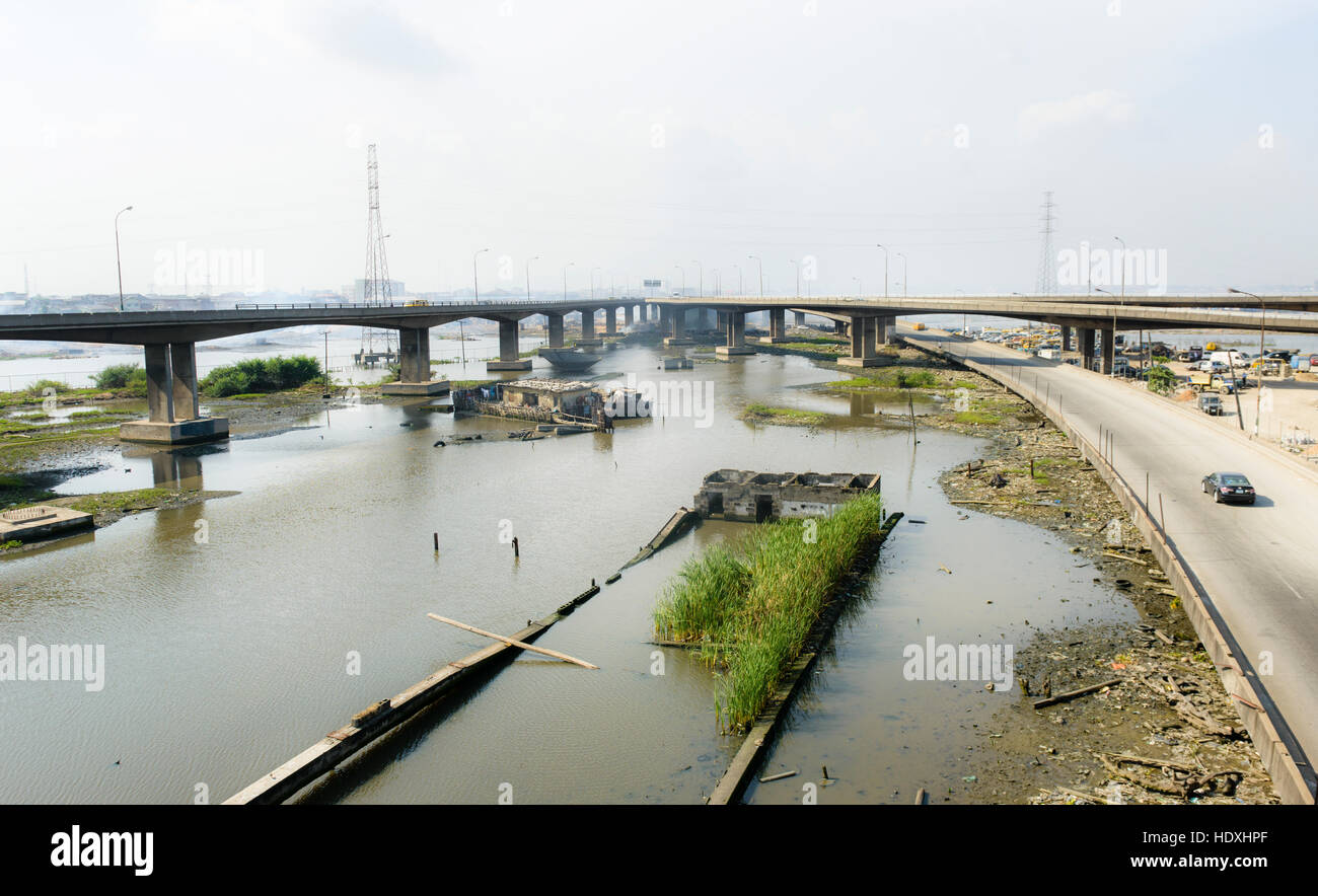 The floating slums of Lagos, Nigeria Stock Photo - Alamy