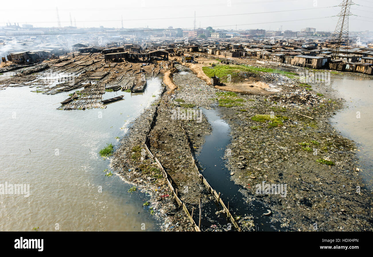 The floating slums of Lagos, Nigeria Stock Photo - Alamy