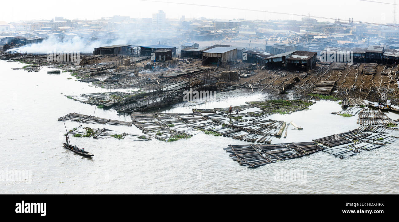 The floating slums of Lagos, Nigeria Stock Photo - Alamy