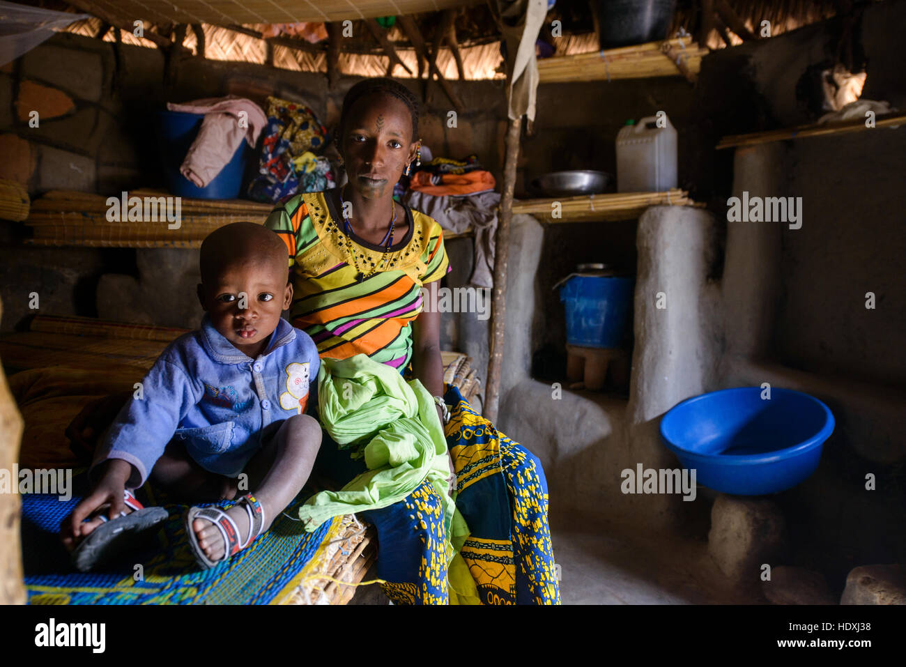 Rural family life hi-res stock photography and images - Alamy