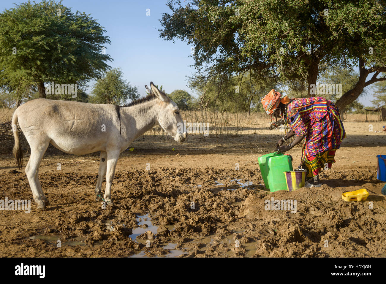 African women water hi-res stock photography and images - Alamy