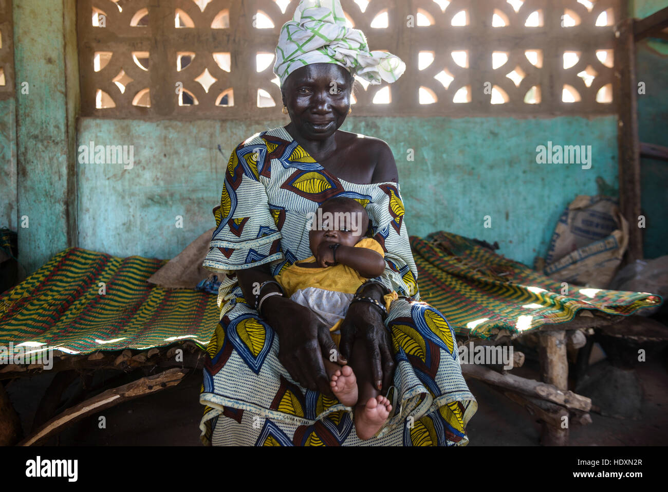 Mandinka grandmother and grandchildren, The Gambia Stock Photo - Alamy