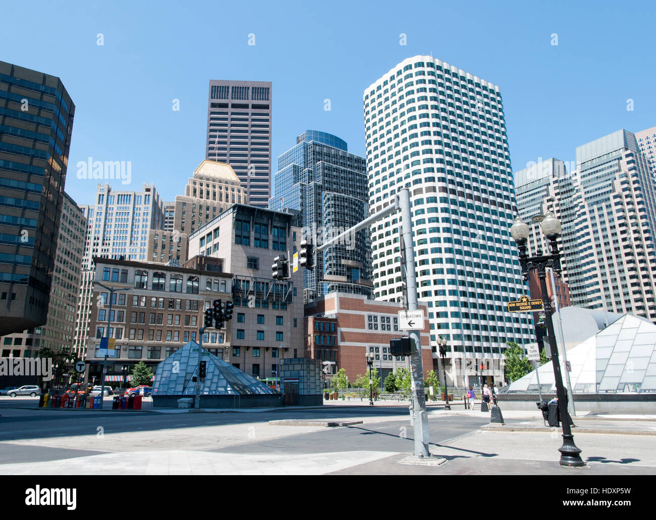 Buildings on boston hi-res stock photography and images - Alamy