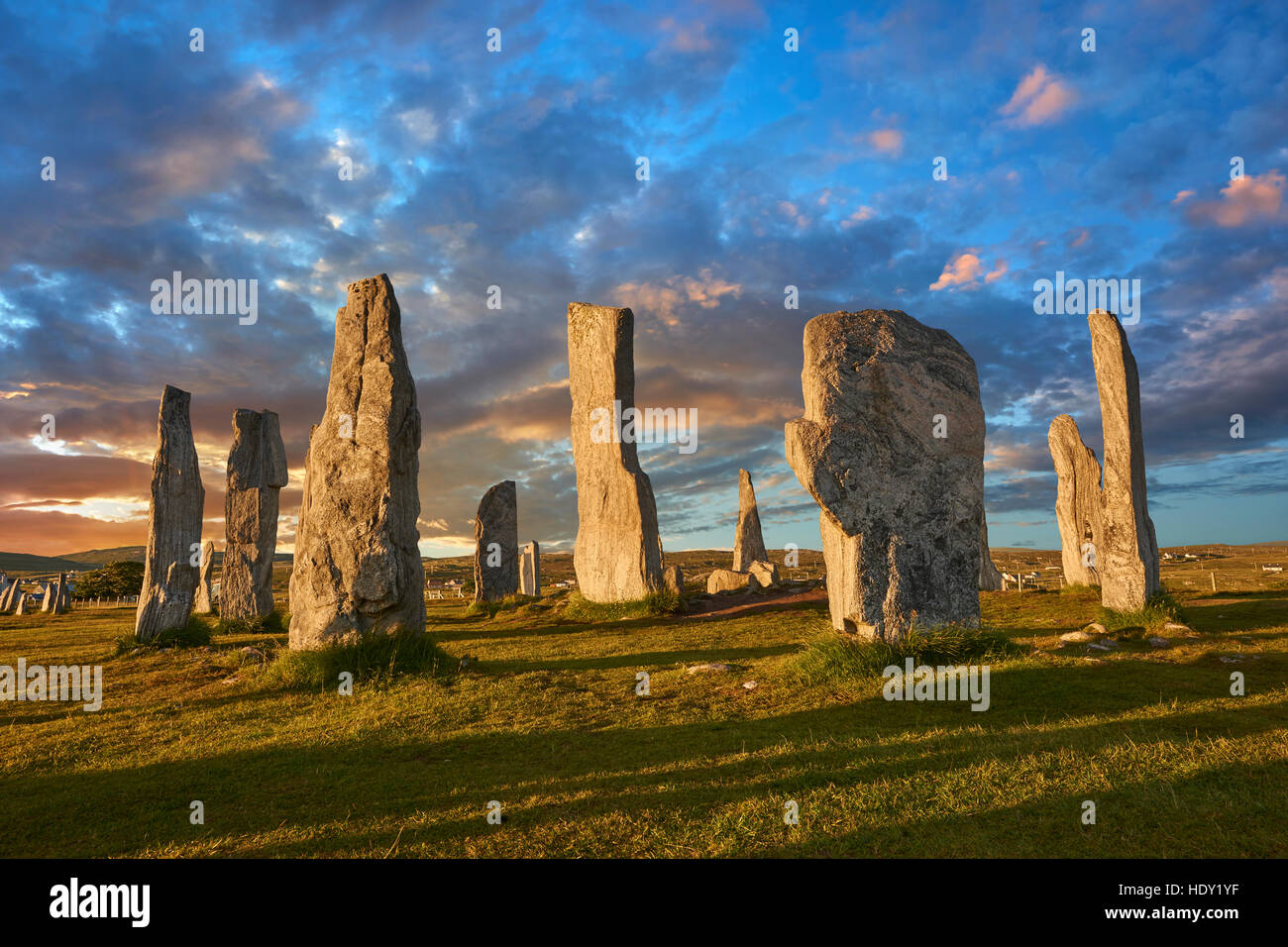 Calanais Standing Stones central stone circle erected between 2900 ...