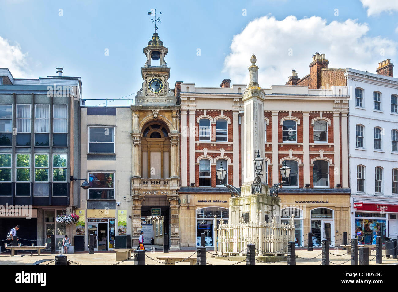 Market Square and Simeon Monument Reading Berkshire UK Stock Photo - Alamy