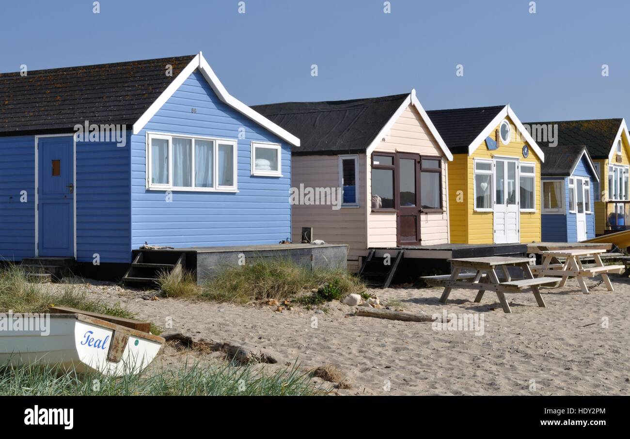 Beach huts on Mudeford Spit at Hengistbury Head, near Christchurch ...