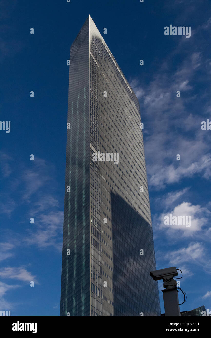 Tokyo Dentsu Building Tower Hq High Resolution Stock Photography and ...